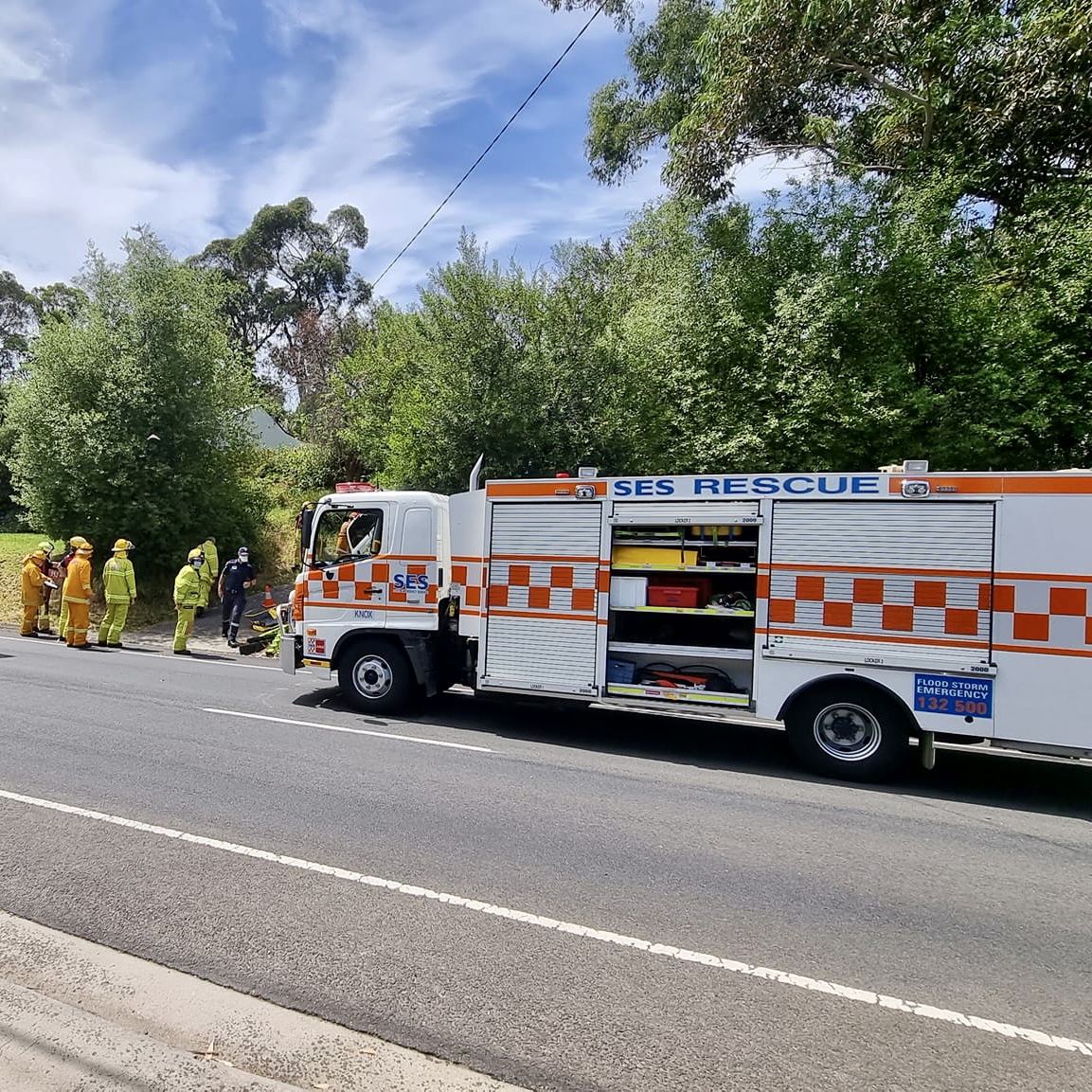 VICSES Knox volunteers perform acute-angle rescue - Victoria State ...